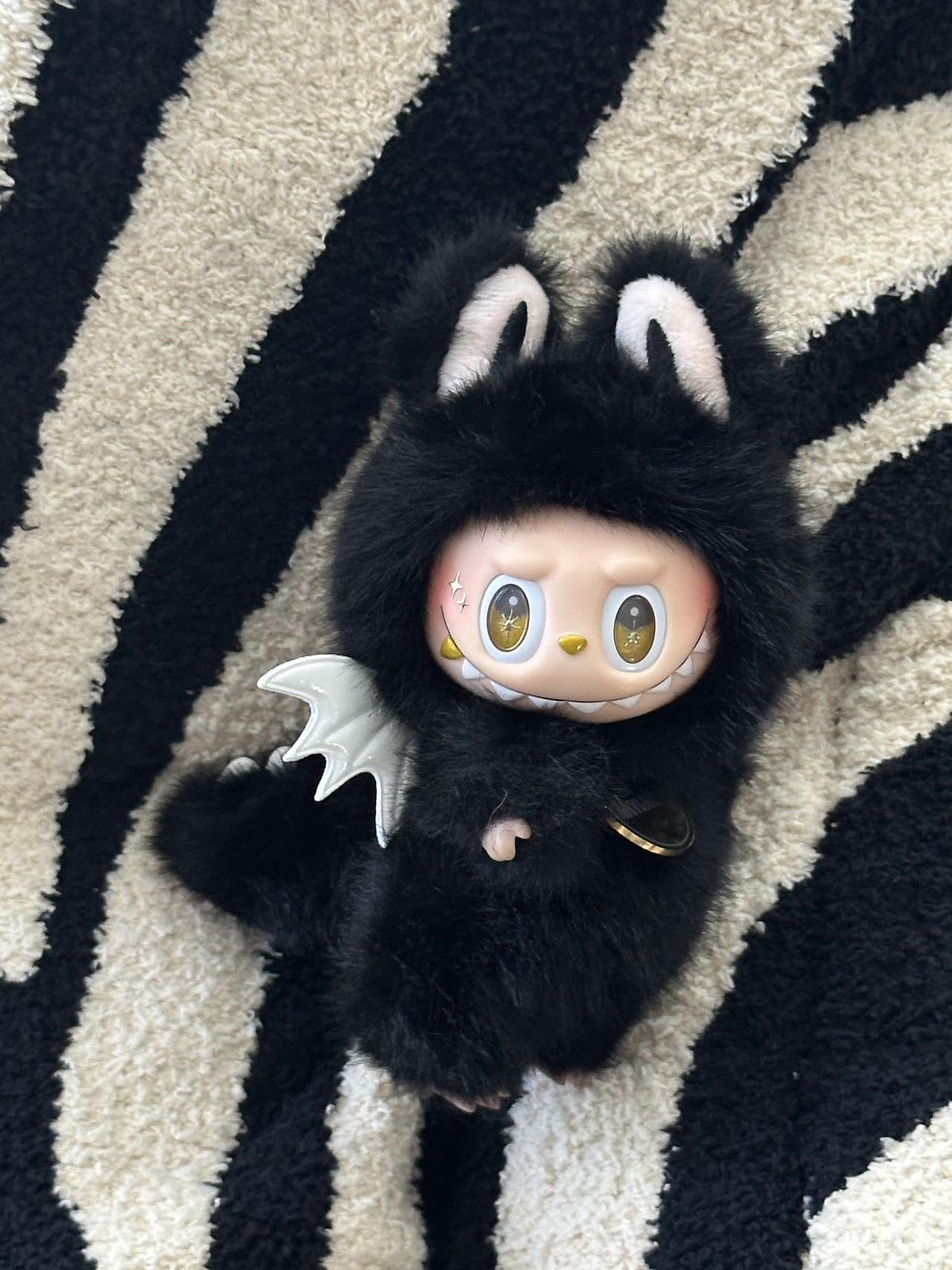 Black Angel Labubu – Handmade Plush Doll with Bat Wings – Sydney Labubu